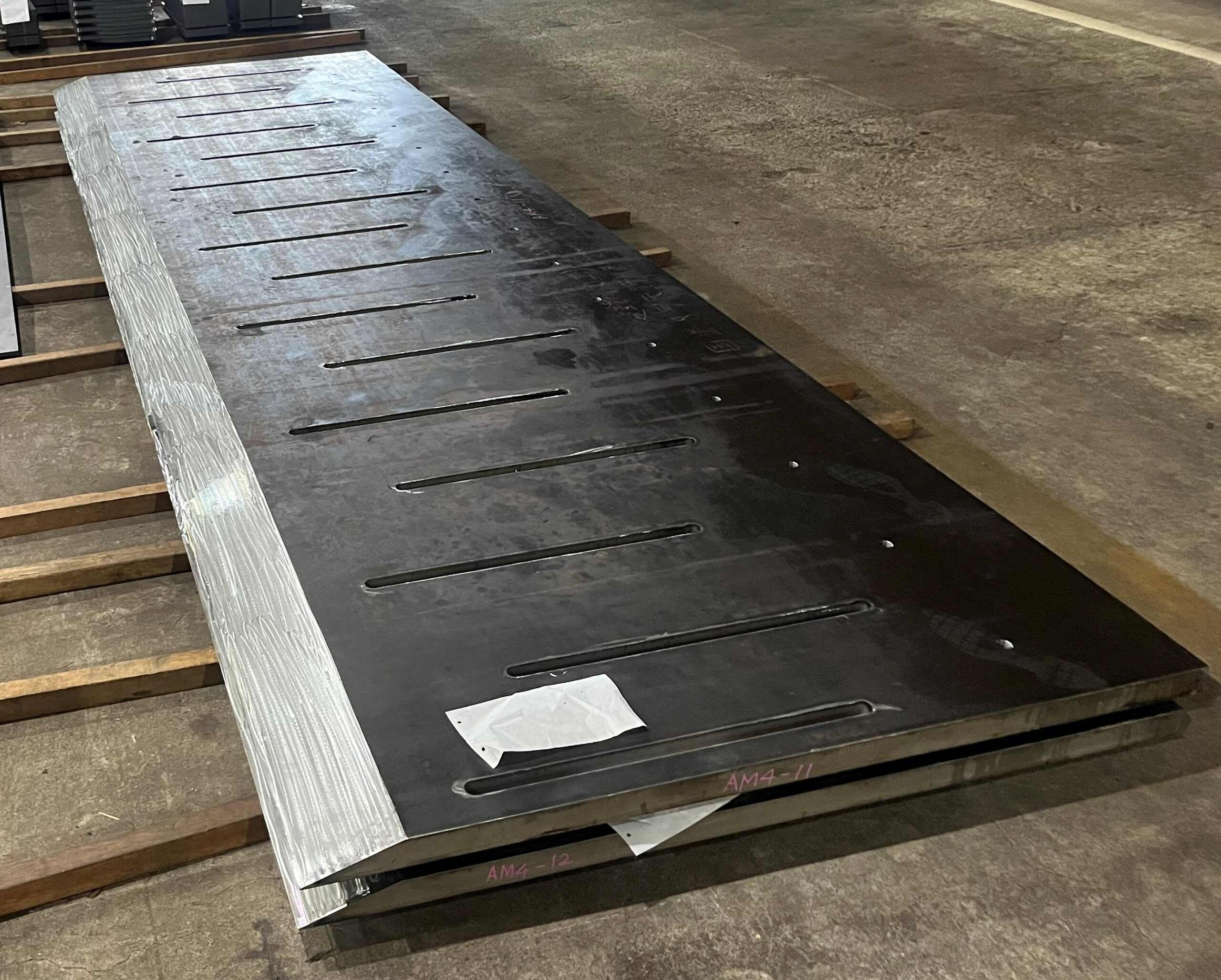 厚板への小径ルーズ溶断孔 SM520CH | ニュース・ブログ | 奥田スチール株式会社